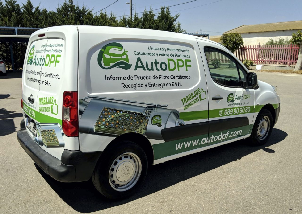 Autocolant auto - Reclama auto gratis direct pe masina ta! Exclusive Print